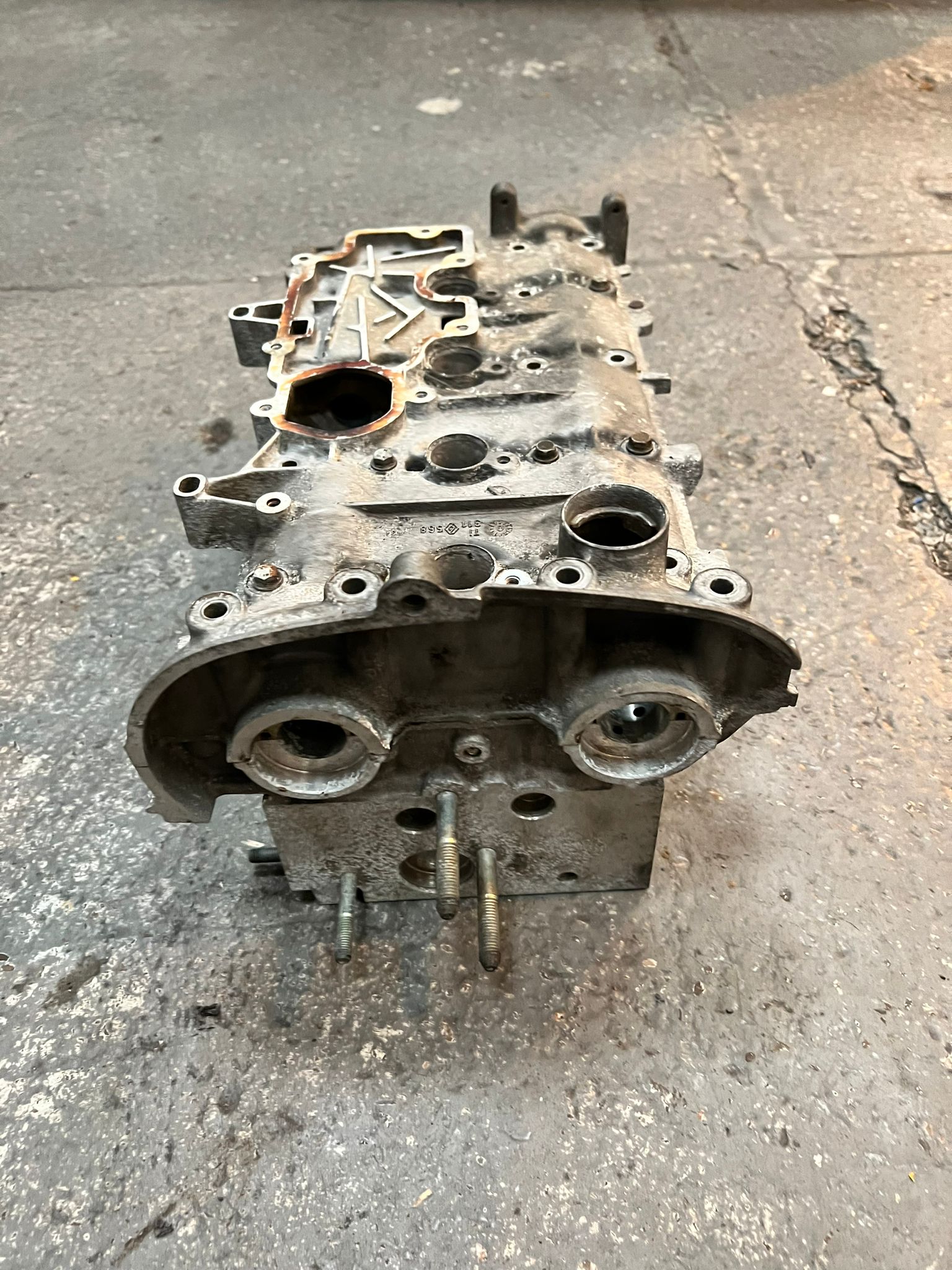 Genuine Renault Clio 172 Engine Cylinder Head *USED*